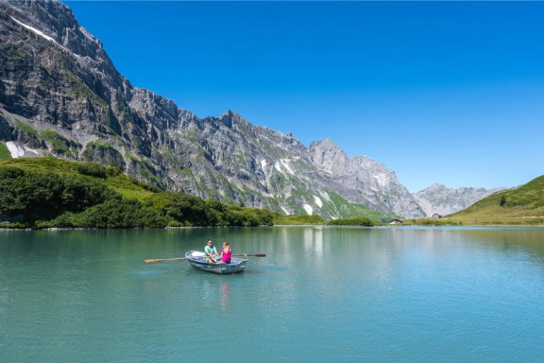 How to visit Mount Titlis | Holidays to Switzerland