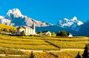 Valais Travel Guide | Holidays to Switzerland