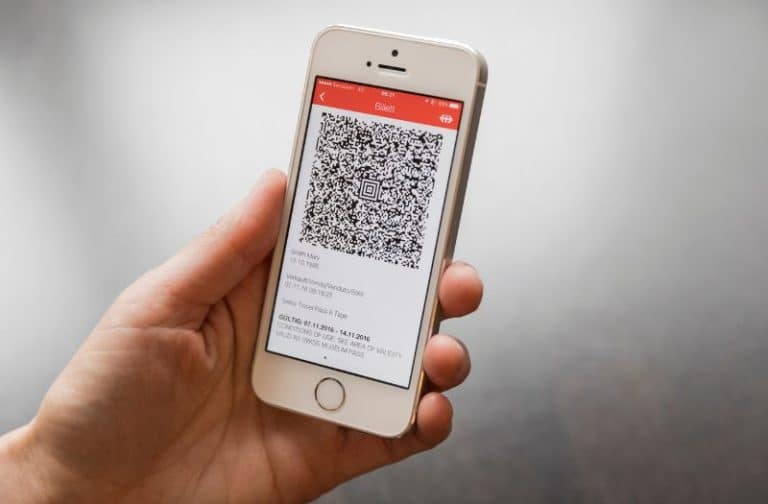 How to Buy, Activate and Use the Swiss Travel Pass | Holidays to ...