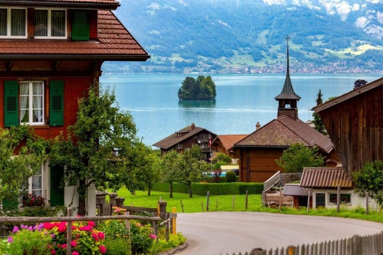 Essential information for visiting Switzerland in Spring | Holidays to ...
